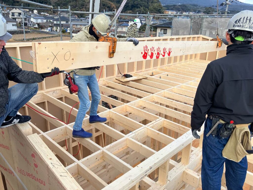 日出町 K様邸 上棟 | 大分で新築を建てるならSOKENで｜地震に強い2×4工法で安心の家づくり